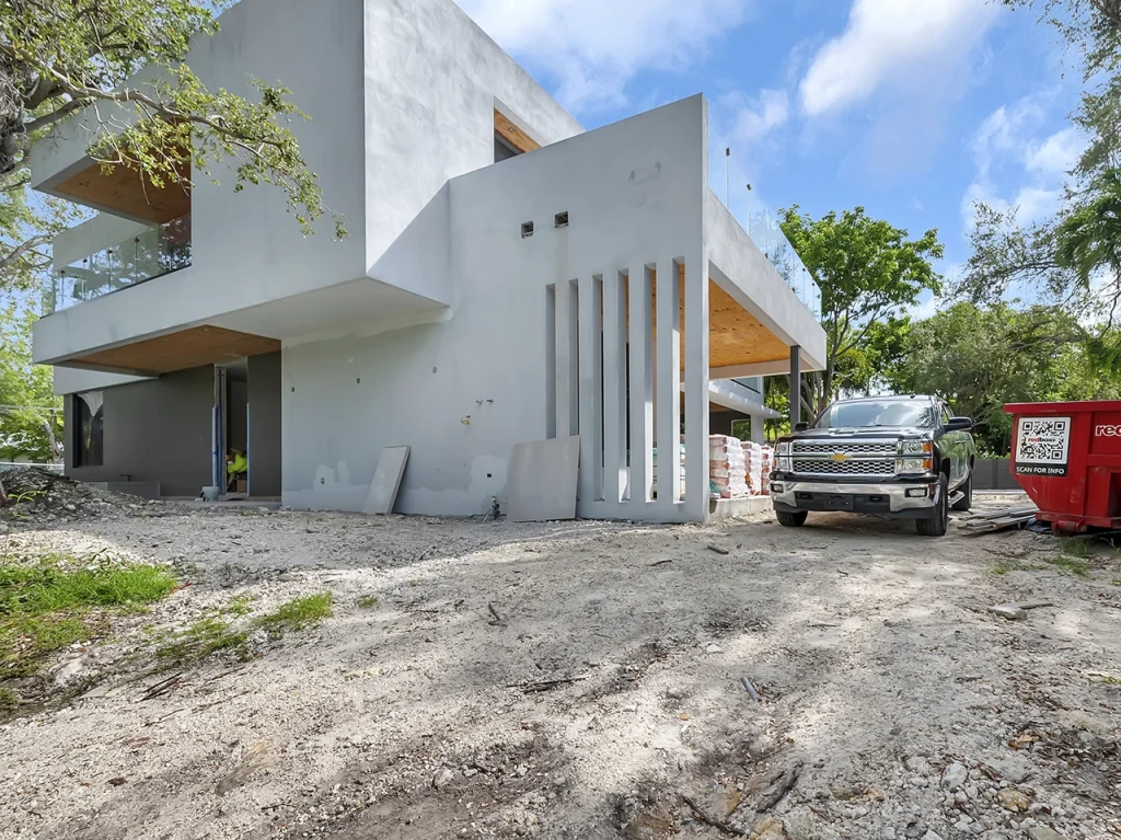 ReyesBuildMiami.com – Reyes Build Miami